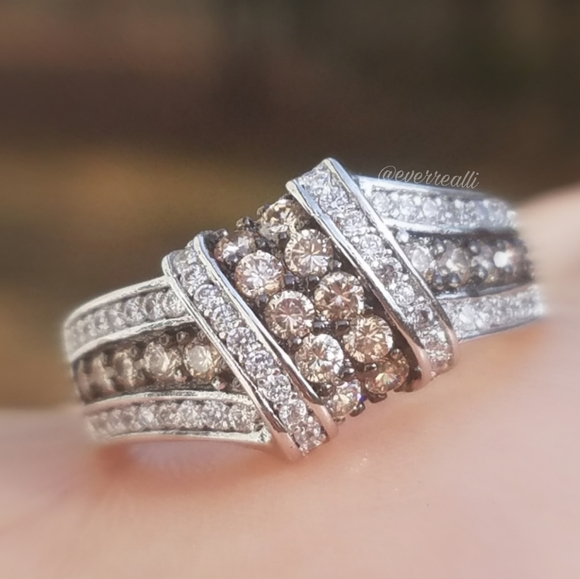 everrealli | Jewelry | 8k Brown Chocolate White Vanilla Diamond Ring ...